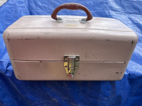 Vintage UNION STEEL CREST Tackle Box / Tool Box | eBay