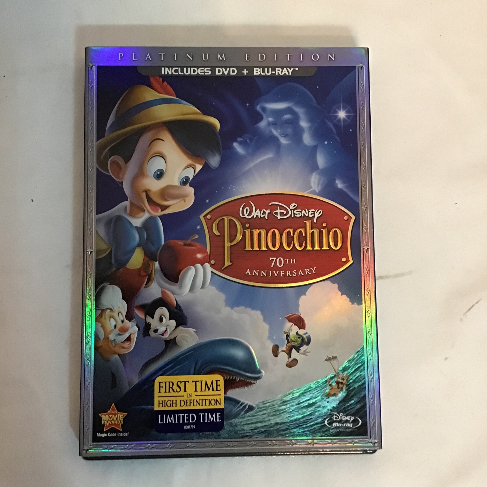 Pinocchio 70th Anniversary Platinum Edition (Blu-ray+DVD), with ...
