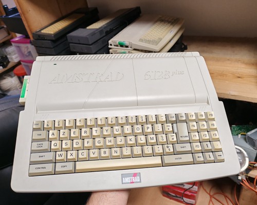 Amstrad Cpc 6128 plus clavier AZERTY 100 % Fonctionnel sans écran, disc ...