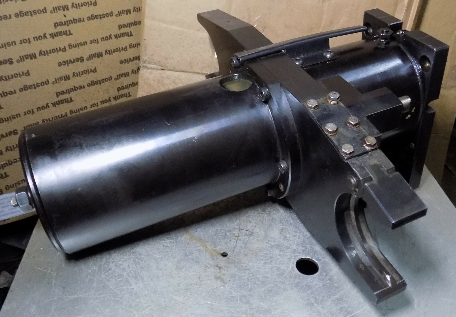 CAT40 ATC Automatic Tool Change Arm From MATSUURA CNC Milling Machine ...