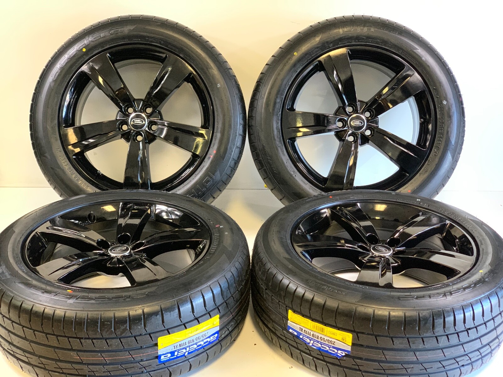 1 Original OEM Factory Range Land Rover Velar Dynamic 19 " Wheel Rim ...