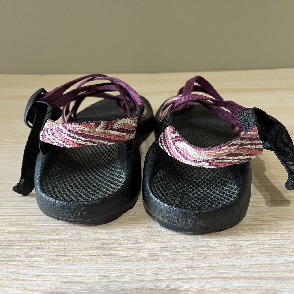 Purple Chaco Strappy Sandals Women’s Size 9 | eBay