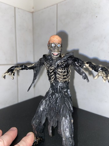 RETURN OF THE LIVING DEAD Tarman Figure (Amok Time 2013 Monstarz) LOOSE ...