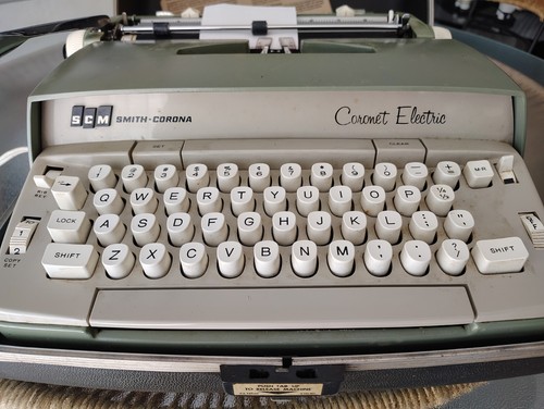 Vintage Smith Corona Deville Coronet Electric Typewriter | eBay