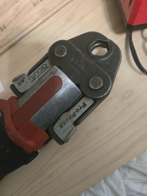 Milwaukee 18V 2673-20 Crimping tool M18 with 3/4'' ridigid propress jaw ...