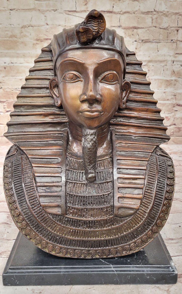 Ancient Egyptian Sphinx Head Sphinx Head ~ Sphinx Stockphoto From Giza
