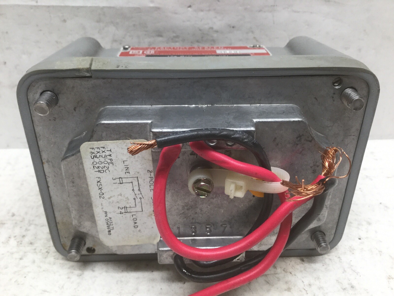 Hubbell Killark FXS-2C SEAL-X Series Factory Sealed Tumbler Switch ...