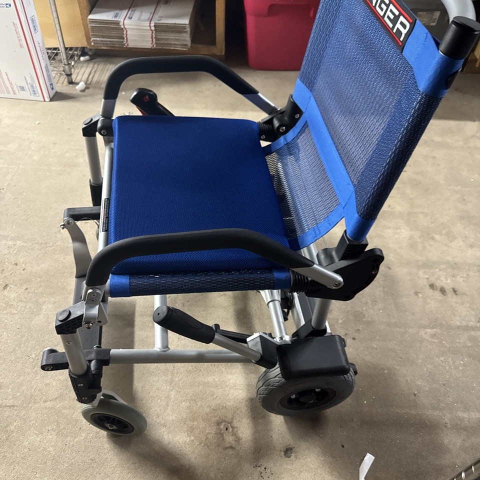 Zinger ZR 10.1 Powered Folding Chair FOR PARTS/REPAIR LOCAL PICKUP ONLY ...