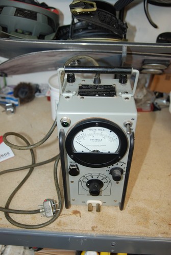 Airtronics ME-6 D/U Electronic Multimeter Navy Dept Bureau Of Ships ...