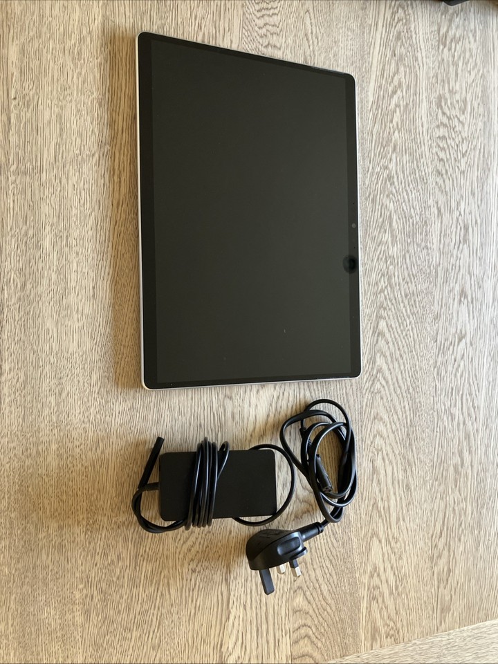 Microsoft Surface Pro 9 for Business Model 2038 i7 @@@LOOK NO RESERVE ...