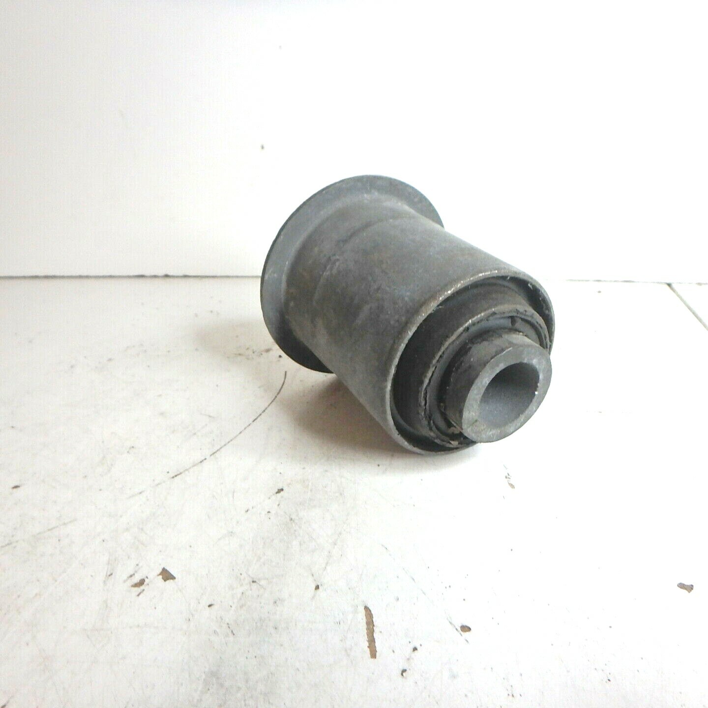 Suspension Control Arm Bushing Spicer 570-1057 | eBay