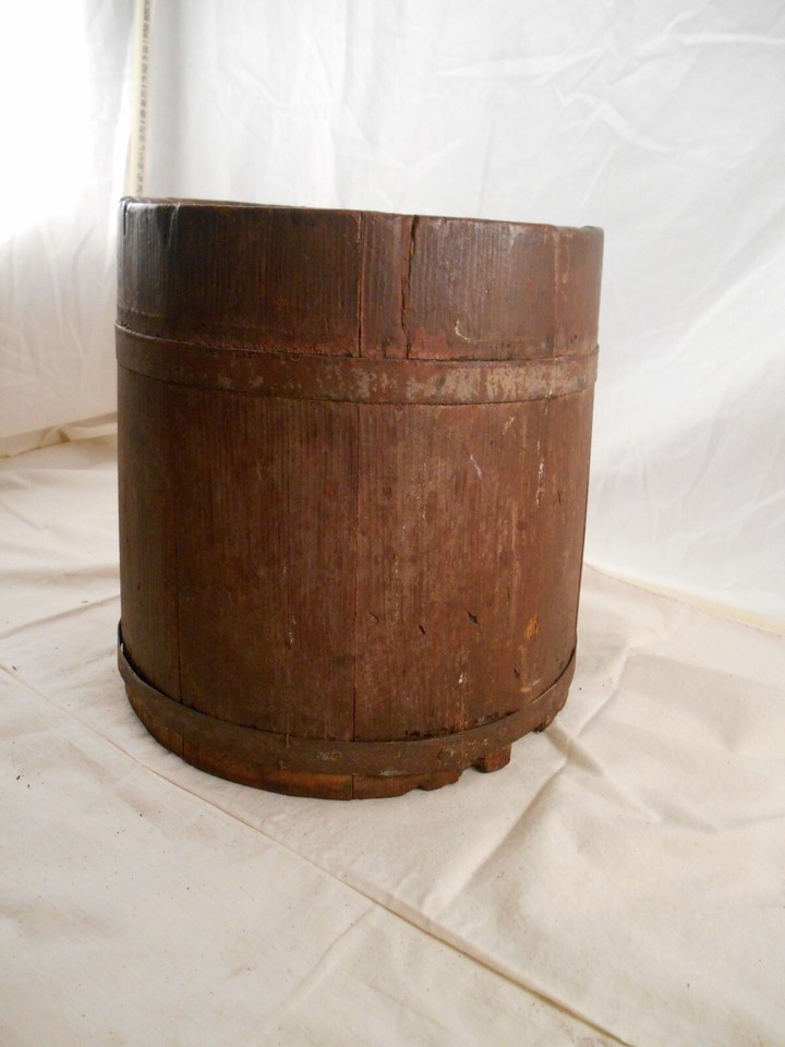 Antique Primitive Wooden Stave Well Water Bucket Metal Bands WOOD ...
