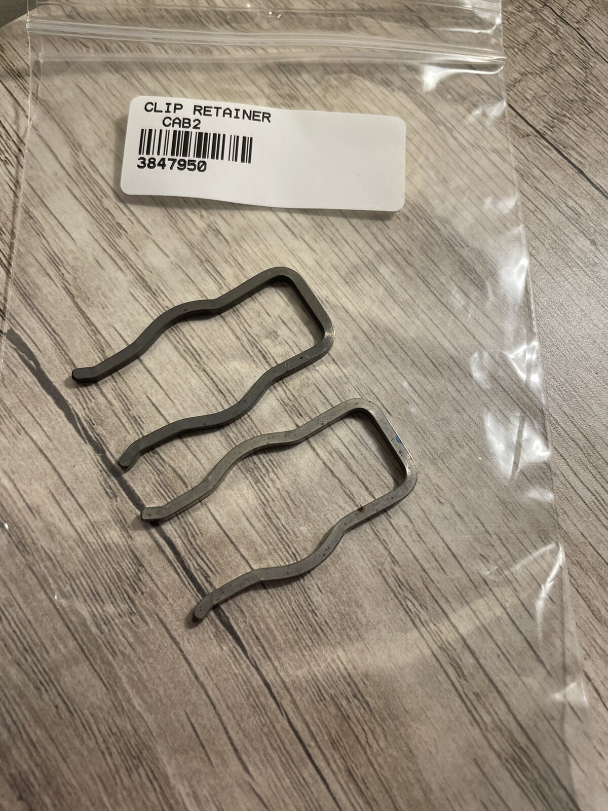 NEW OEM VOLVO PENTA PACKAGE OF 2 CLIP RETAINER 3847950 B399-24 | eBay