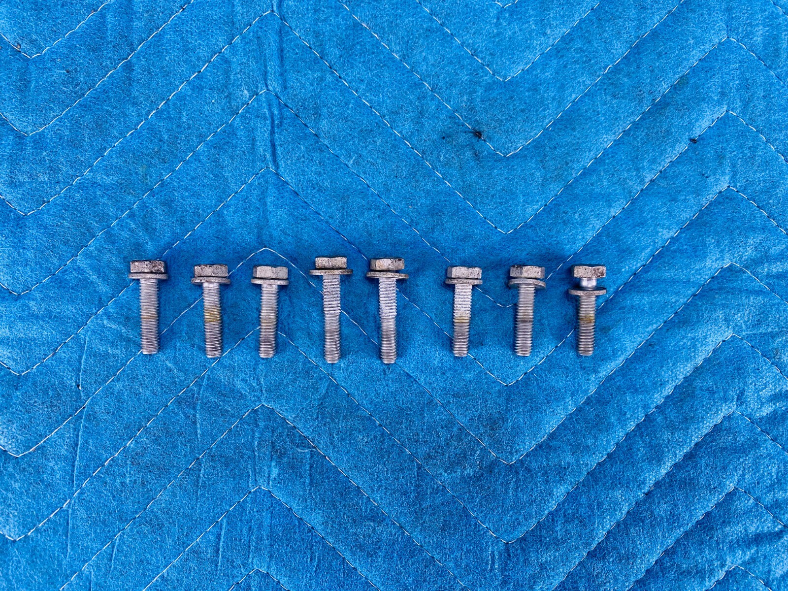 Genuine BMW Rear Engine Crankshaft Seal Plate 11147512101 OEM | eBay ...