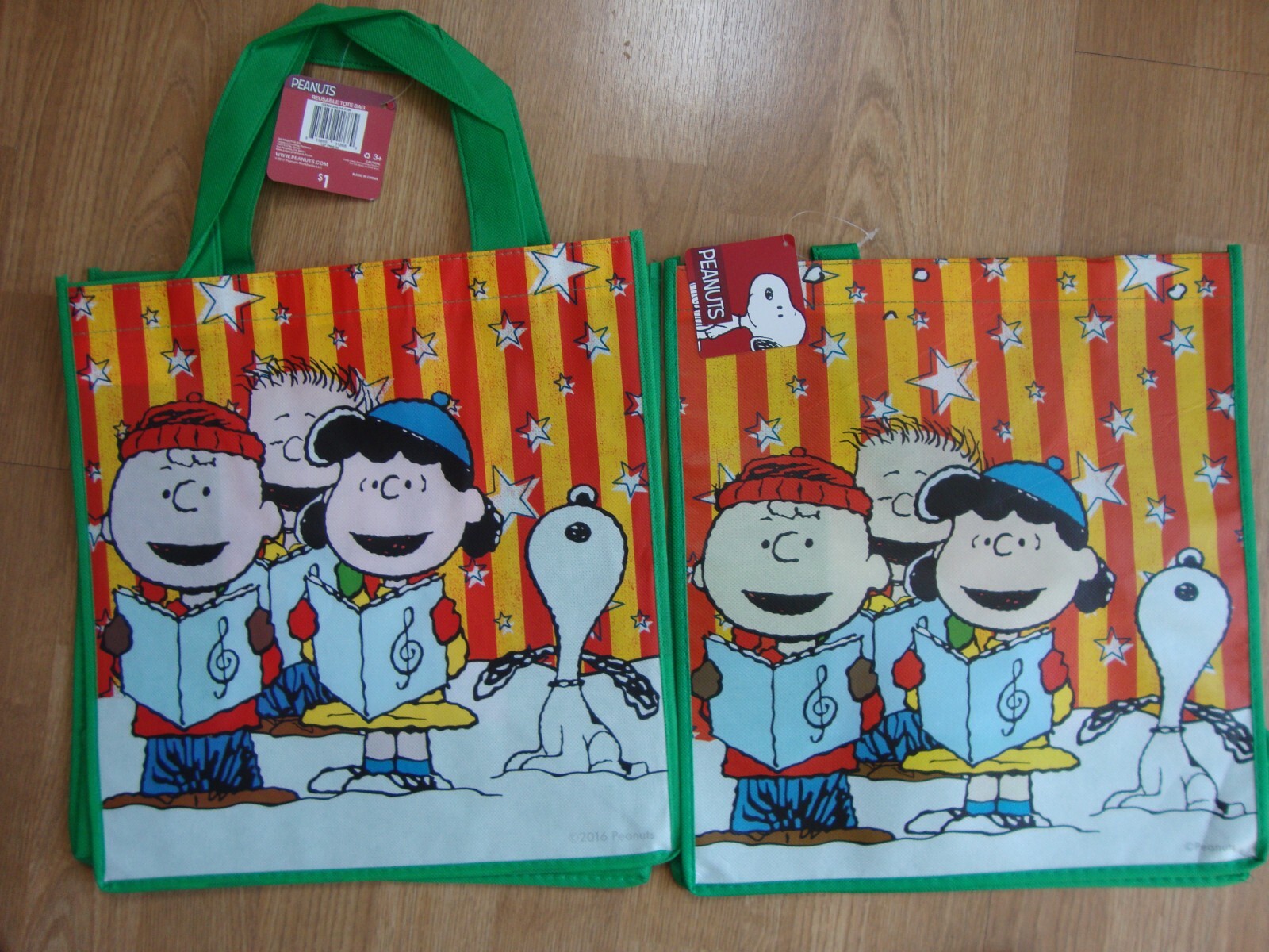 Peanuts Holiday Large Shopper Totes/Gift Bags Lot of 2 Caroling Theme ...