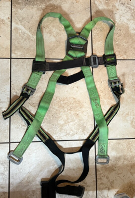 Safety Harnesses - Miller Python