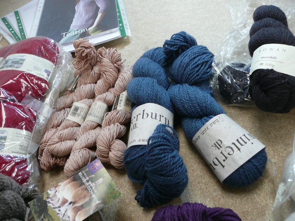 A Huge 5.2kg Job Lot of Wool/Yarn, Assorted Brands, Weights and Colours ...