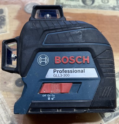 BOSCH PROFESSIONAL GLL3-300 300FT GREEN LASER LEVEL(no battery charger ...