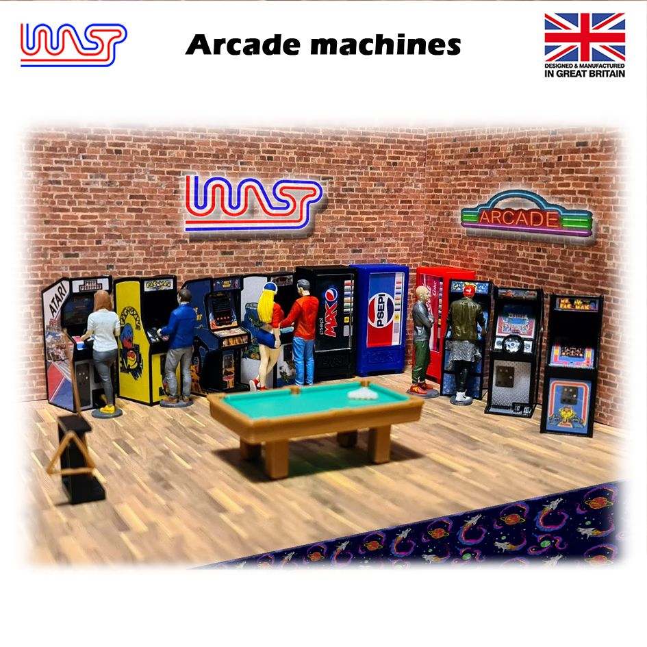 Arcade machine Space Invaders 1:32 Track Side Scenery Pub Bar Game ...