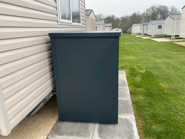 STATIC CARAVAN STORAGE SHED MADE FROM ALUMINIUM AND STAINLESS MATERIALS ...