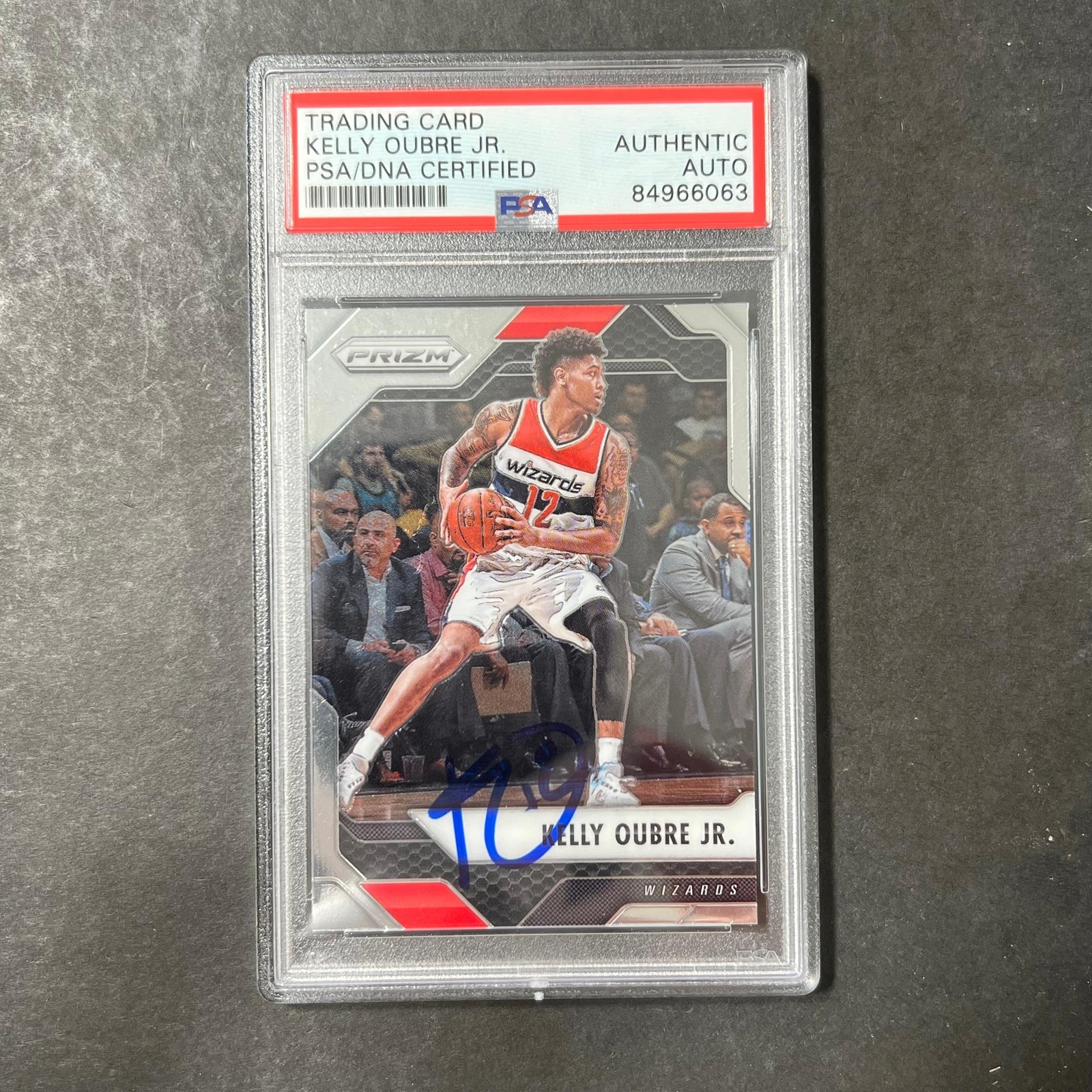 2016-17 Panini Prizm #294 Kelly Oubre Jr. Signed Card AUTO PSA Slabbed ...
