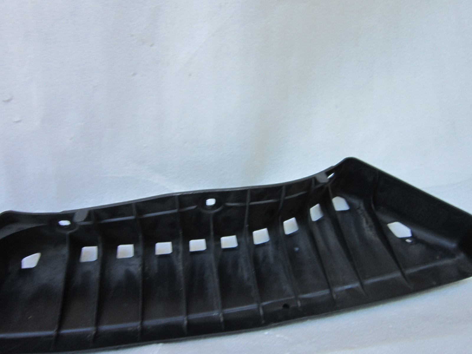 BMW 650i 2006-2010 Rear Bumper-Guide OEM 51127056388 | eBay