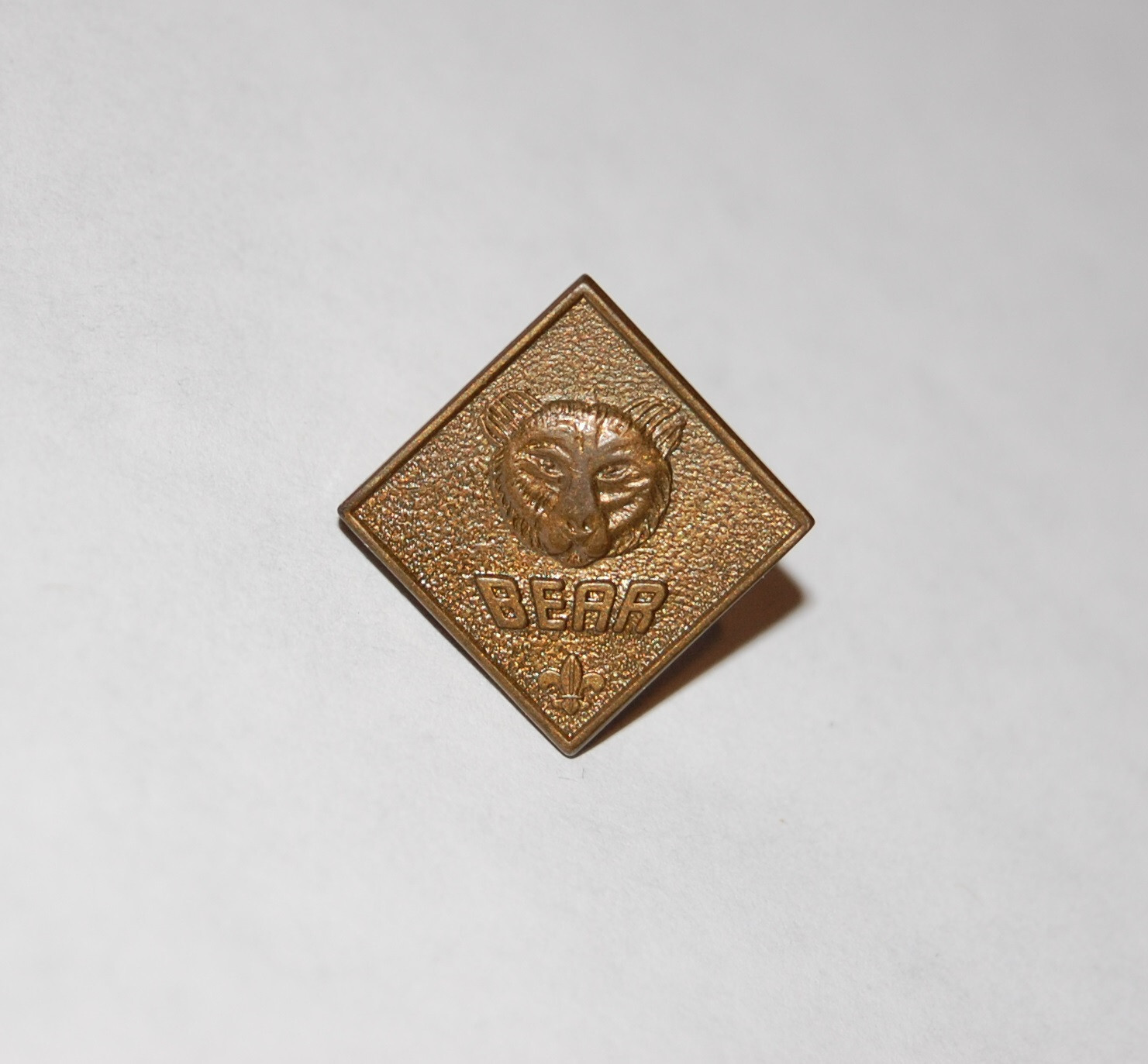 Boy Scouts Of America Bear Cub Scout Lapel Pin NOS | eBay