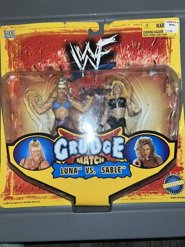 Luna Vs Sable Grudge Match Wrestling Figure Set 1998 MOSC DIVA Jakks ...