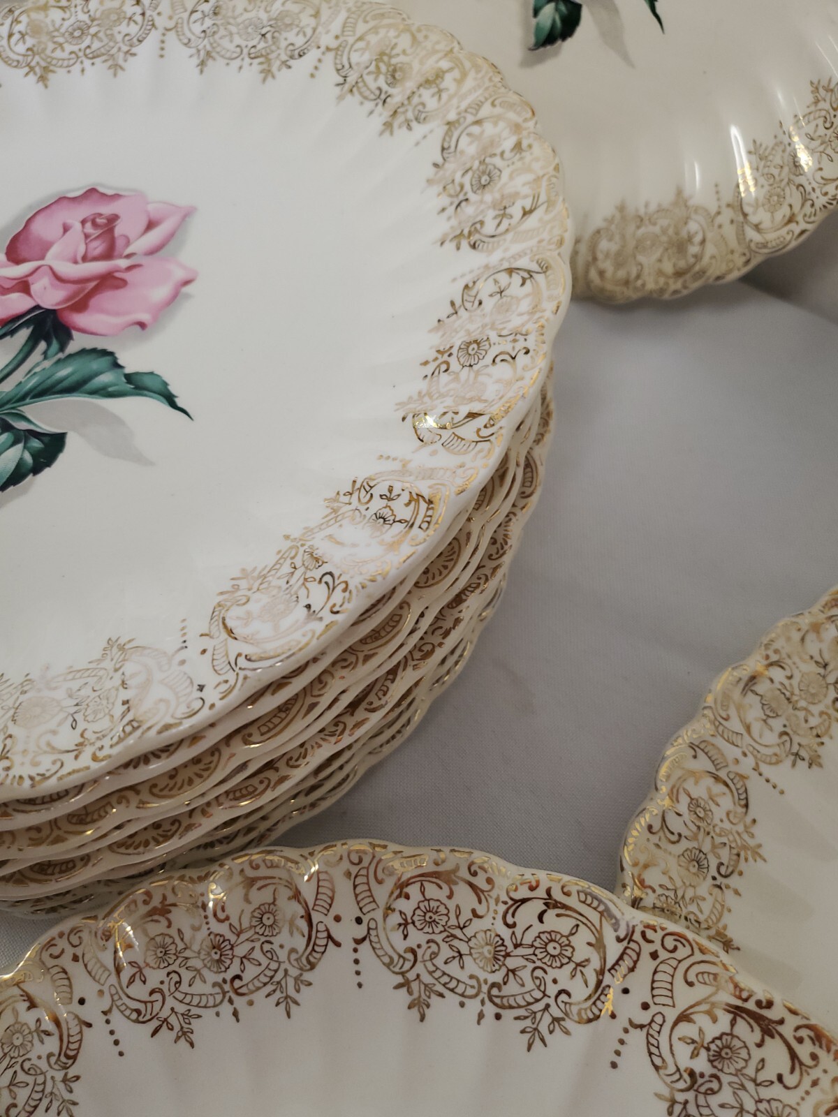 American Limoges 22K Gold Le Fleur Rouge (13) Dinner Plates Rose | eBay