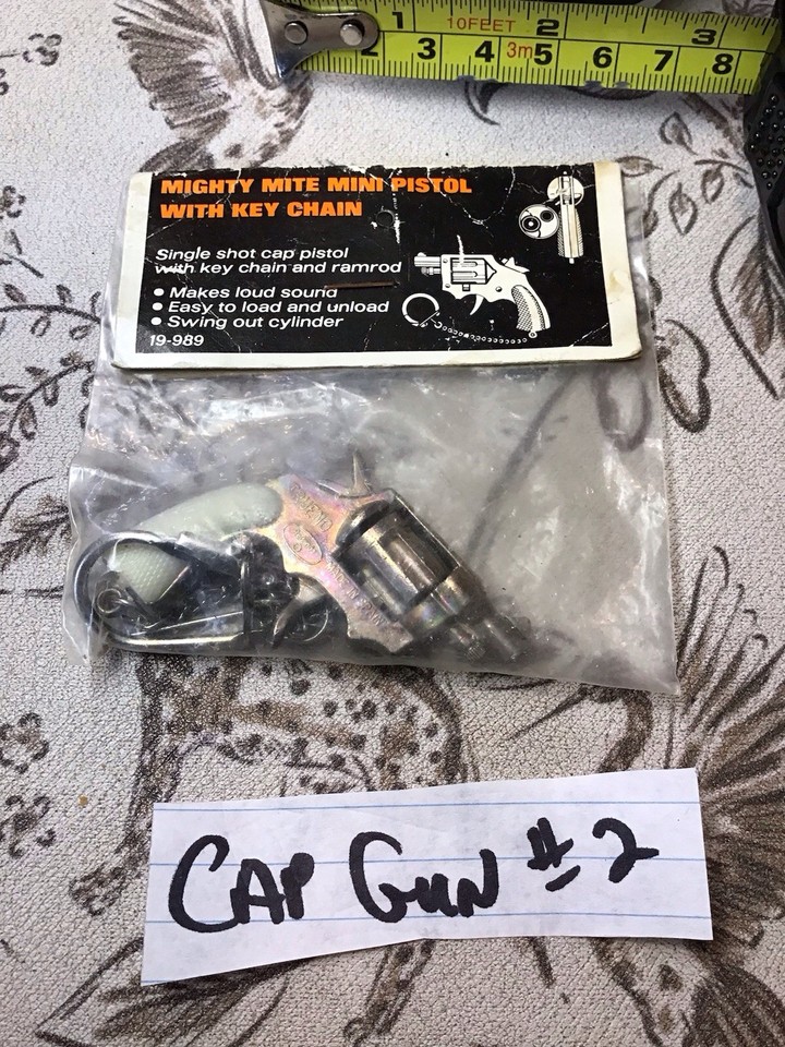 Vtg TRUENO Redondo Mighty Mite Mini Pistol Cap Gun Keychain Made in ...