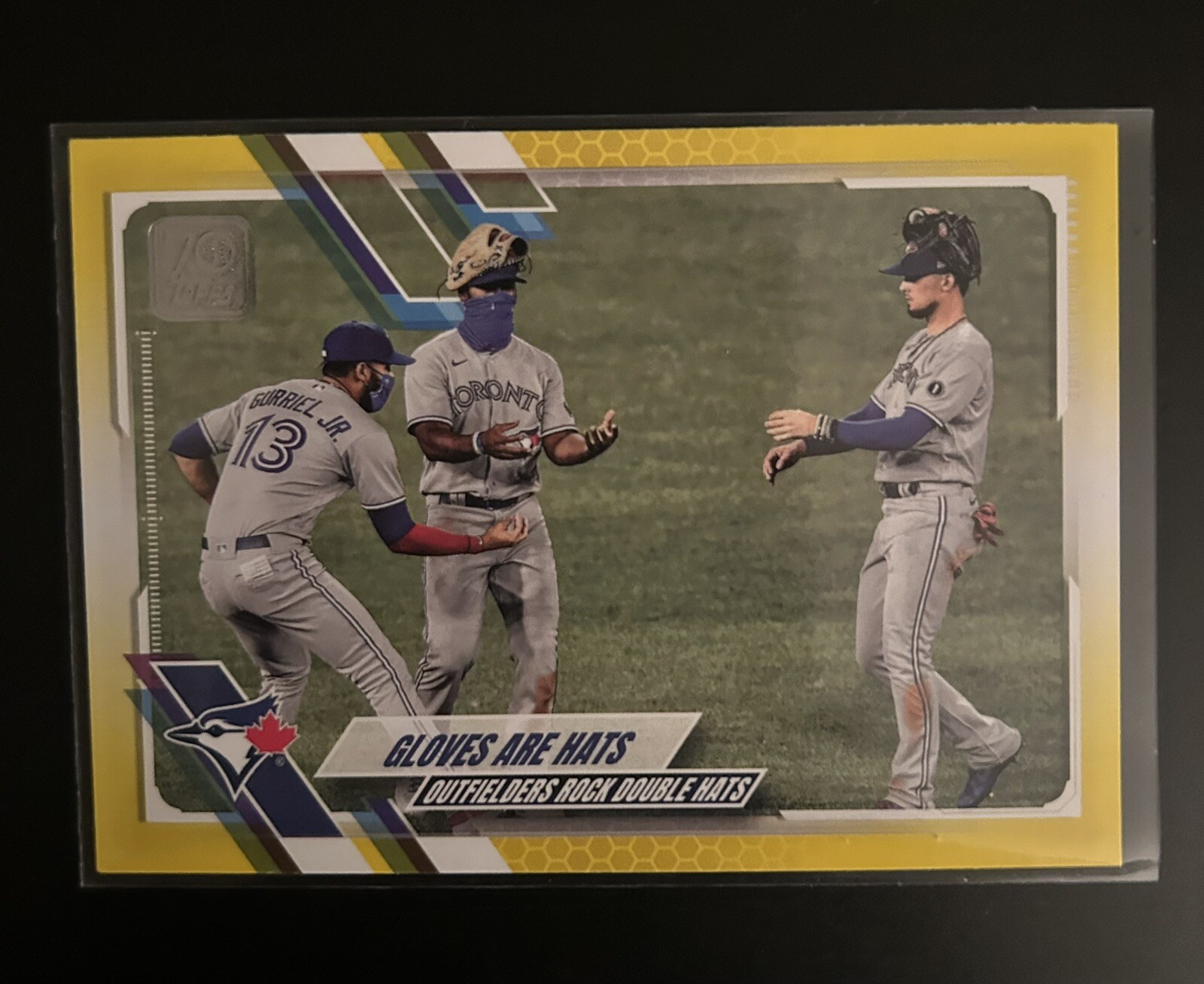 2021 Topps Series 2 Gloves Are Hats #539 Yellow Walgreens Parallel ...