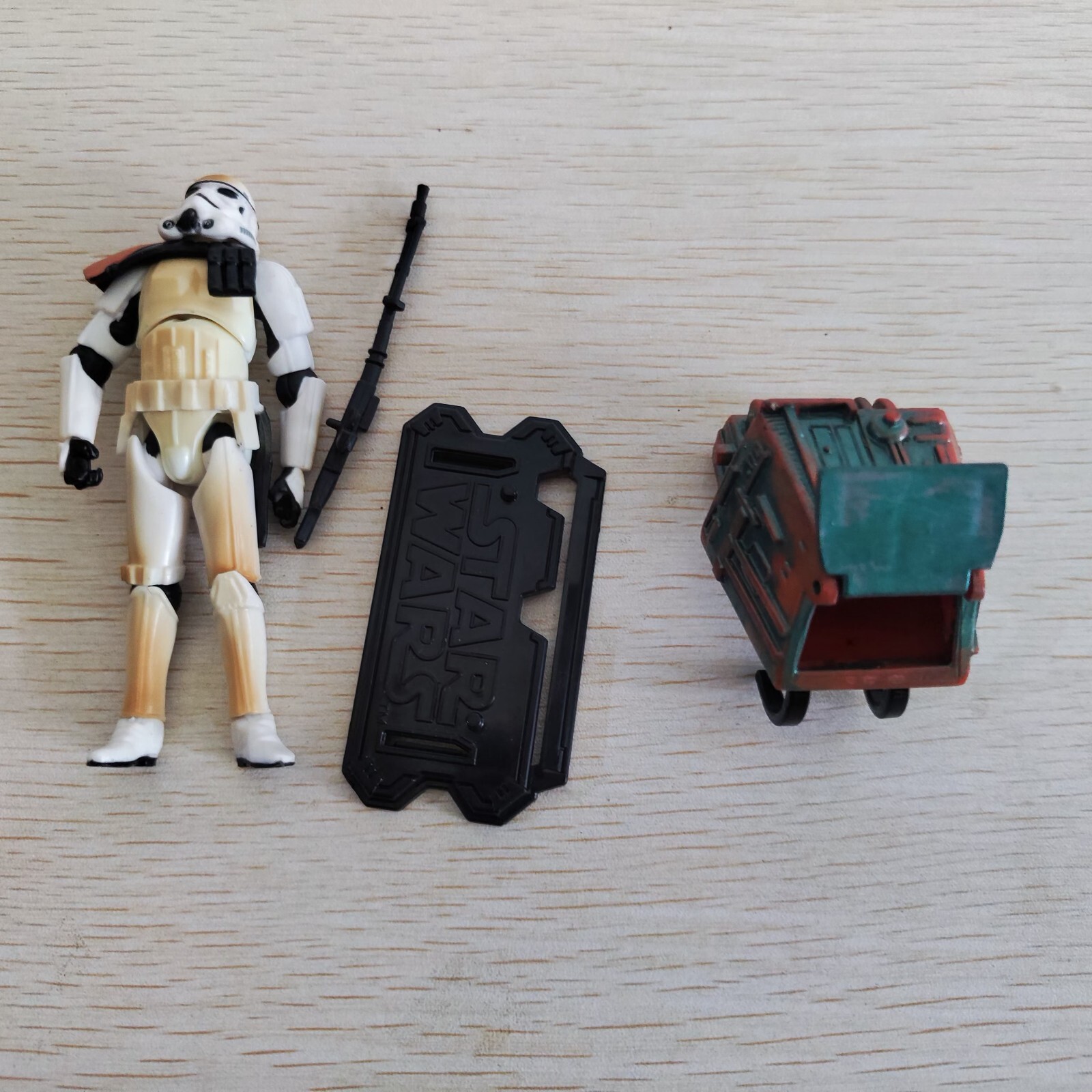 3.75" Star Wars Sandtrooper Action Figure + Backpack Blaster Rifle ...