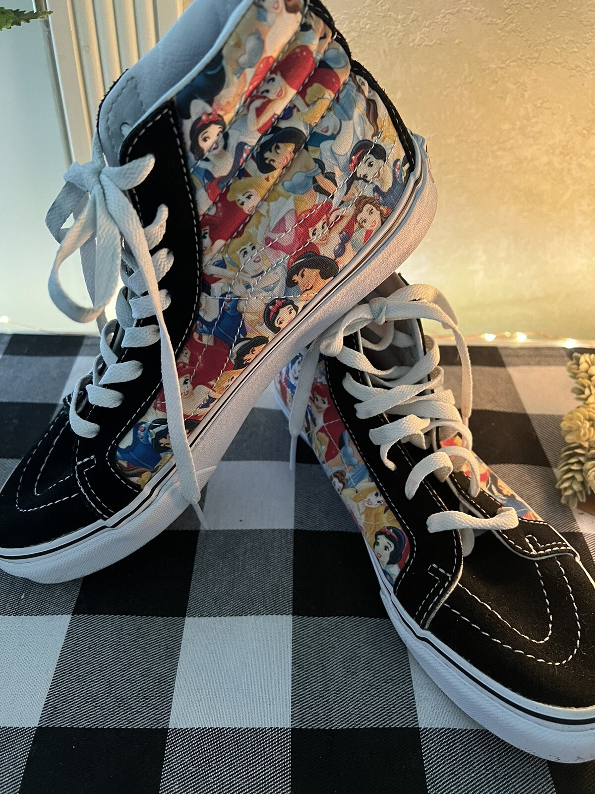 VANS Disney Princesses Sk8-Hi Women’s Size 10 / Men’s… - Gem