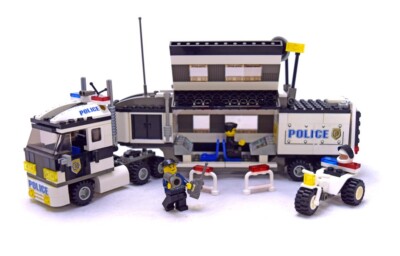 Surveillance Truck Police ATV Minifigures | Lego World City 7034 ...