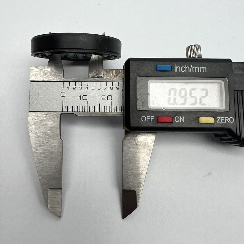 LOT OF 2 SHAFT OIL SEAL 5000604 | eBay