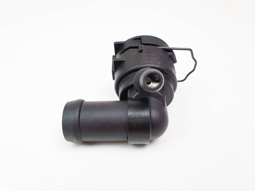 Coolant Hose Coupling Flange with Clip + Seal - VW Audi Seat Skoda ...