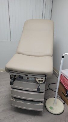 Midmark 304 Examination Table - Refurbished w/ New Upholstery | eBay