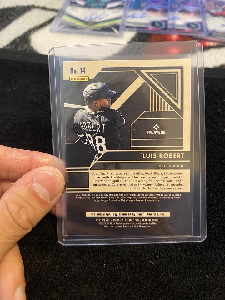 2021 Panini Chronicles Gold Standard #14 Luis Robert Auto Autograph ...