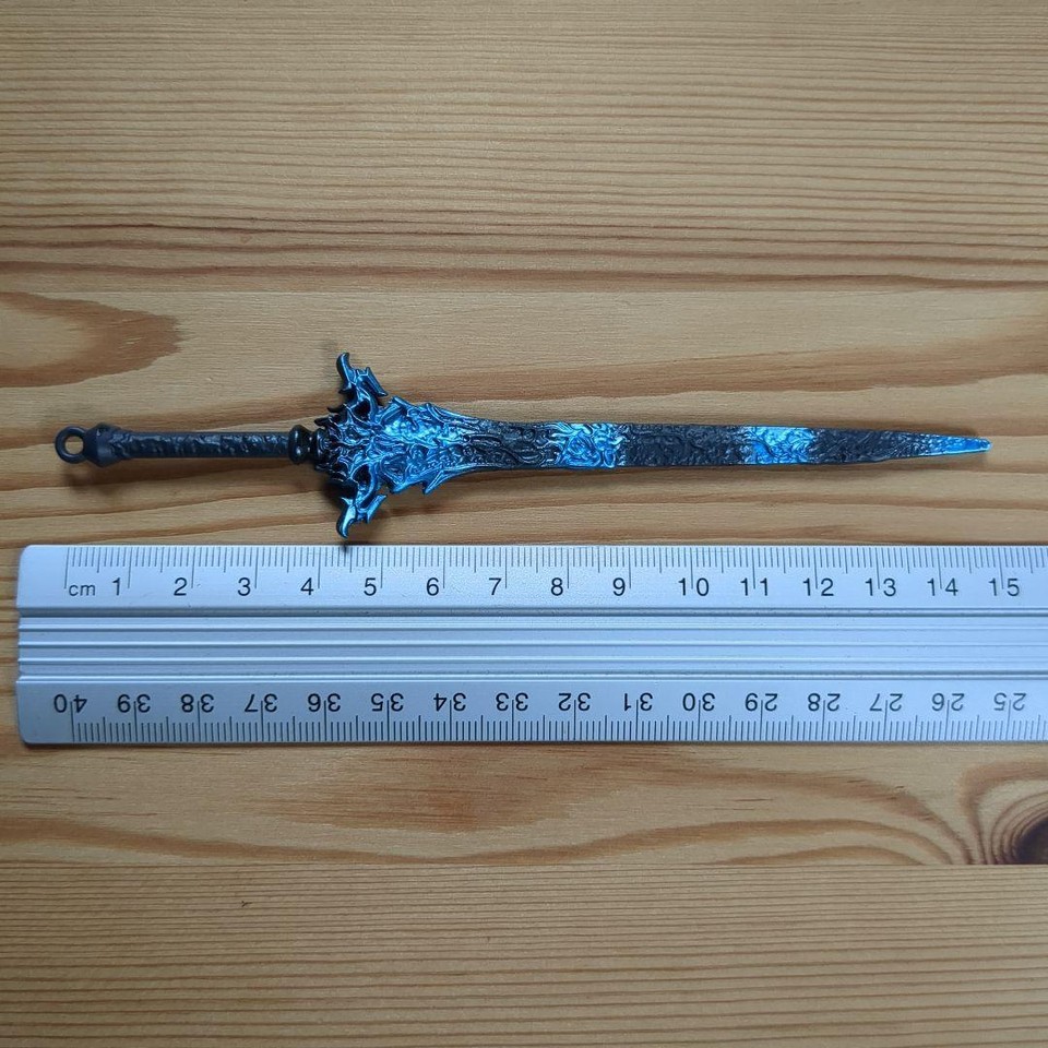 Ff16 Ultima Weapon Mini Keychain | eBay