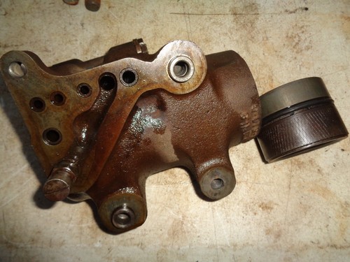 Ford Tractor 600-800 Hydraulic Top Cover Housing Cylinder & Piston | eBay