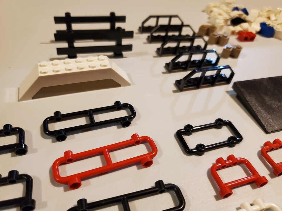 LEGO Random Lot Arch Pipe Grille Specialty City Pieces | eBay