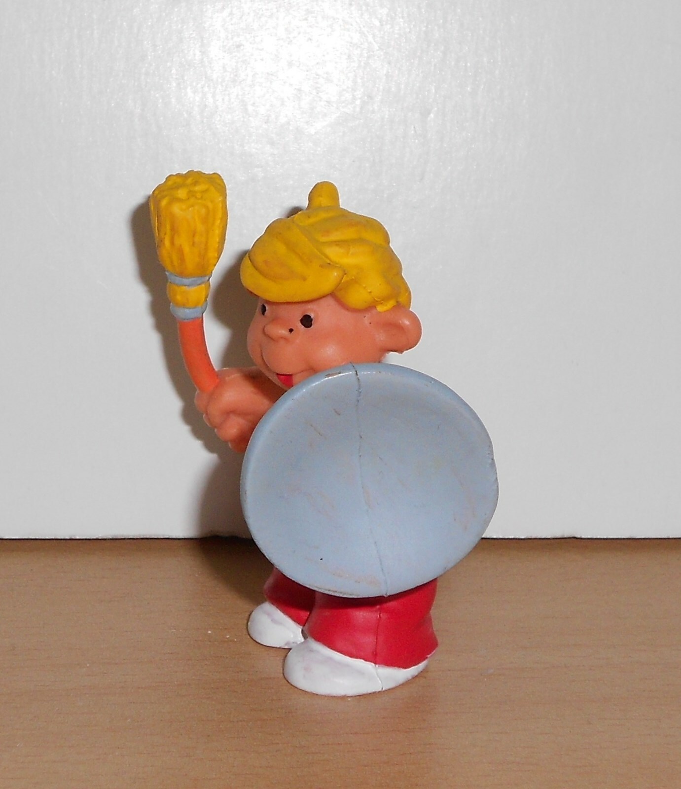 PVC TOY FIGURE Figurine DENNIS THE MENACE - 1980's | eBay UK