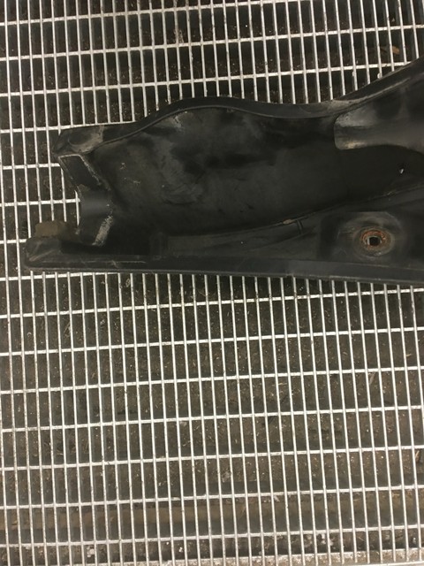 MERCEDES BENZ E W212 2011 Air Duct Housing A2128300144 for sale online ...