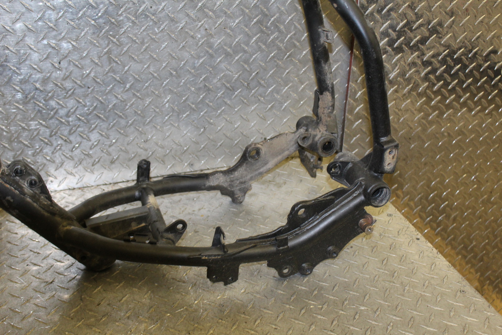 2012 KAWASAKI KLR650 KLR 650 FRAME CHASSIS SLVG (S) | eBay