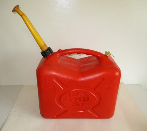 SCEPTER 5 GALLON PRE BAN VENTED GAS CAN EASY POUR FUEL JUG GASOLINE ...