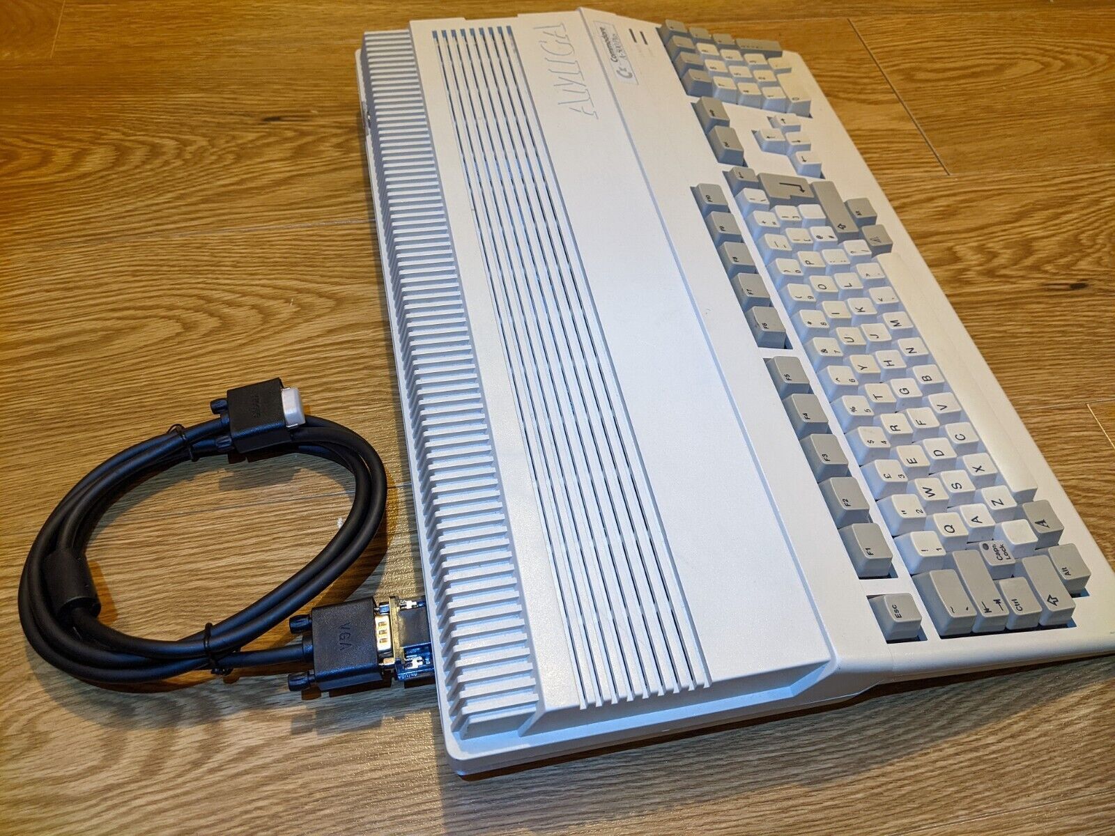 New Real DB23 Compact Buffered Amiga Video RGB - VGA 15Khz Monitor ...