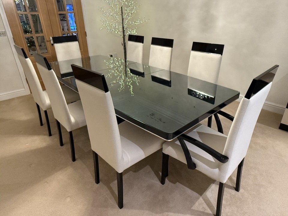 6-8 Seater High Gloss Dining Table And Chairs - very good condition ...