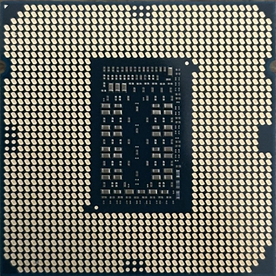 @FAULTY/NO RETURNS@ Intel Core i7-11700K Processor (Socket LGA1200 ...