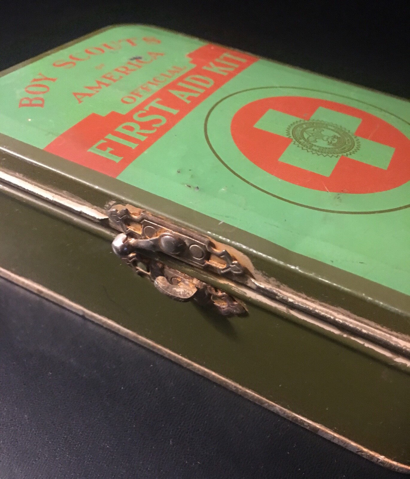 Boy Scouts of America First Aid Kit Metal Tin Box with Belt Hooks ...