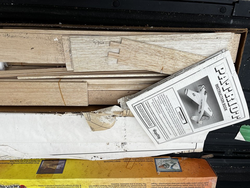 GREAT PLANES - Patriot Kit - 47" Wingspan - NITB Vintage Balsa Wood RC ...